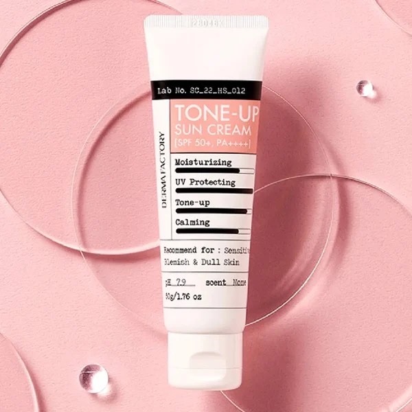 Kem Chống Nắng Derma Factory Tone Up Sun Cream Spf50+ PA++++ 50g