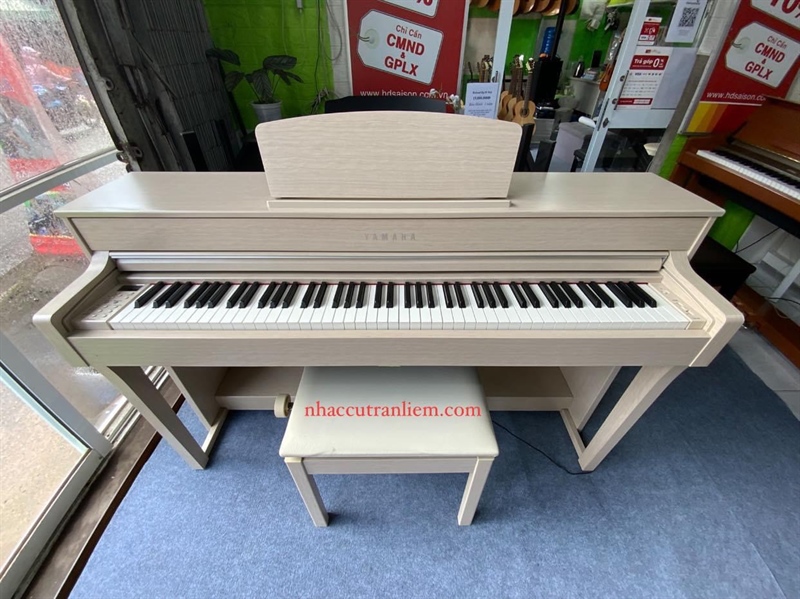 Đàn Piano Yamaha CLP 635WA