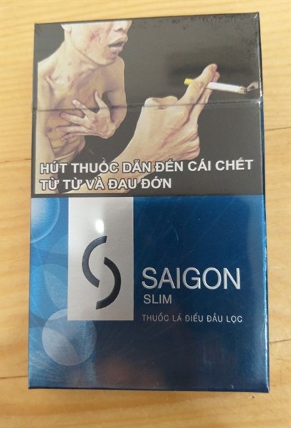 Saigon Slim thuốc lá (20 điếu) - Cigarette (xanh)